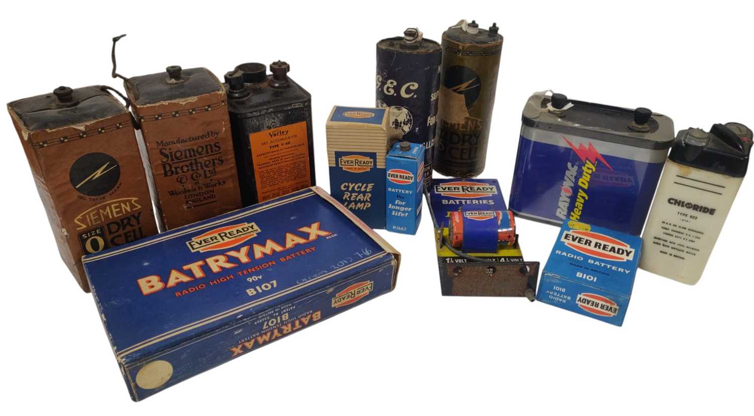 Lot 83 - COLLECTION OF VINTAGE BATTERY CELLS